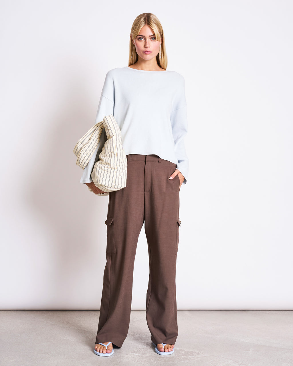 LIGHT KNIT JUMPER WILLIAMSBURG ICE BLUE GOTS – JAN 'N JUNE